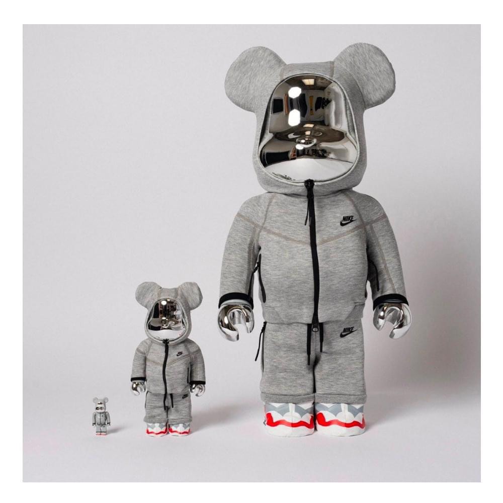 (Per-order) 100% & 400% Be@rbrick Nike Tech Fleece bearbrick Nike, 興趣及 ...