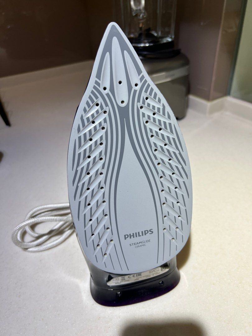 Philips iron, TV & Home Appliances, Irons & Steamers on Carousell