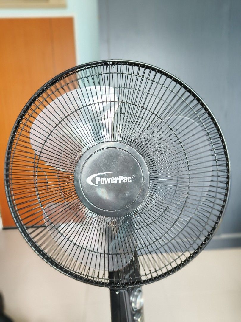 Powerpac Standing fan. Self collect at NTU, Furniture & Home Living ...