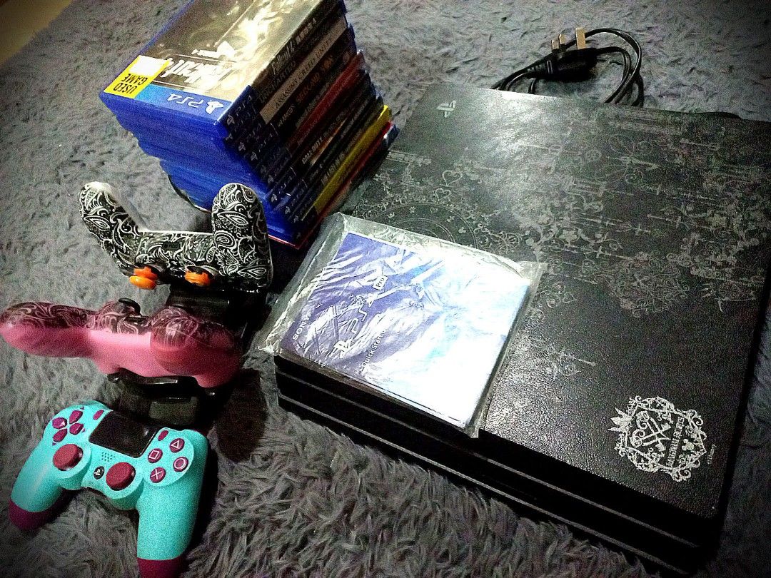 PS4 Pro Limited Edition (1TB) MEGA SET!, Video Gaming, Video Game ...