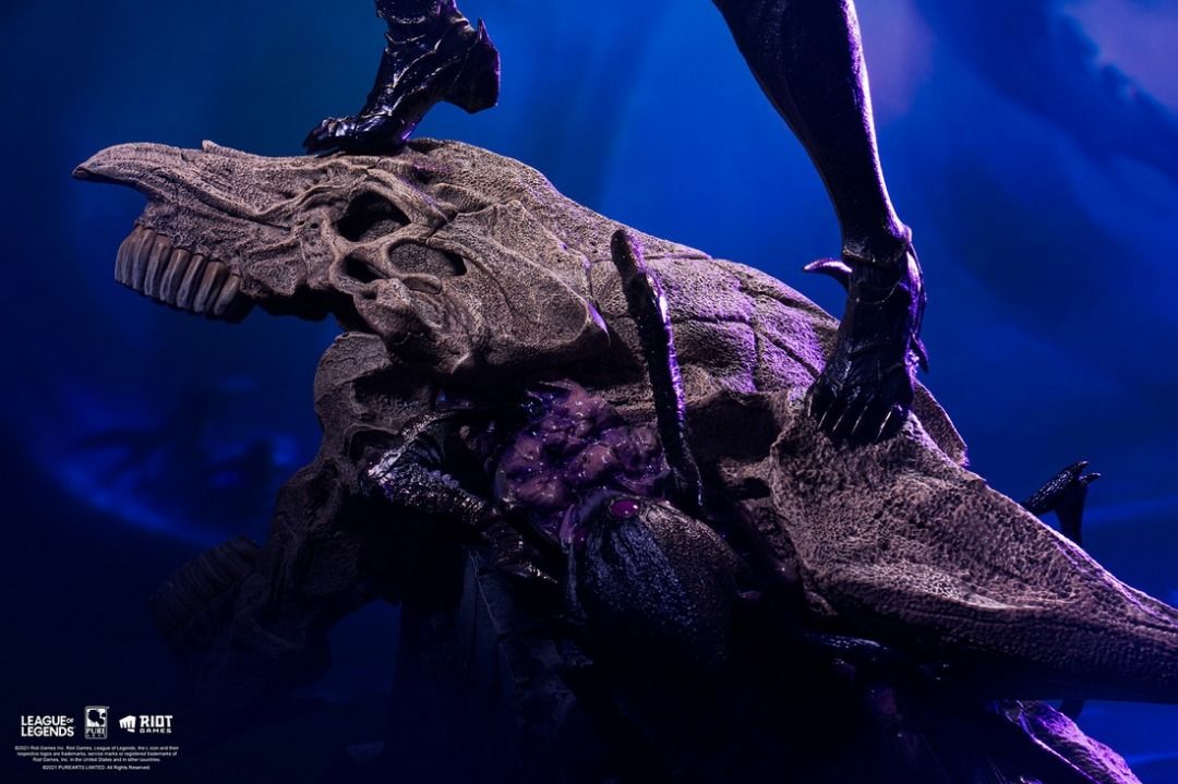 PureArts 1/4 Scale League of Legends Void Daughter KAI'SA Statue ...