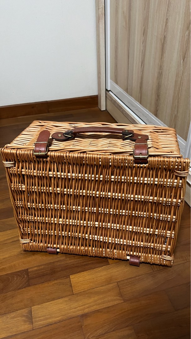 Rattan Picnic Basket, Furniture & Home Living, Home Improvement ...