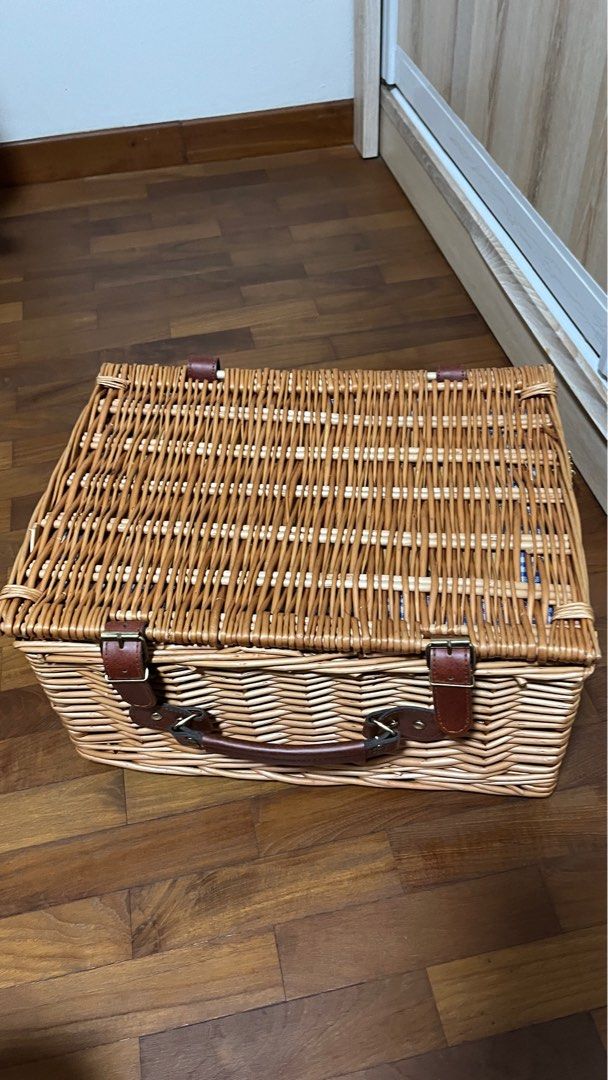 Rattan Picnic Basket, Furniture & Home Living, Home Improvement ...