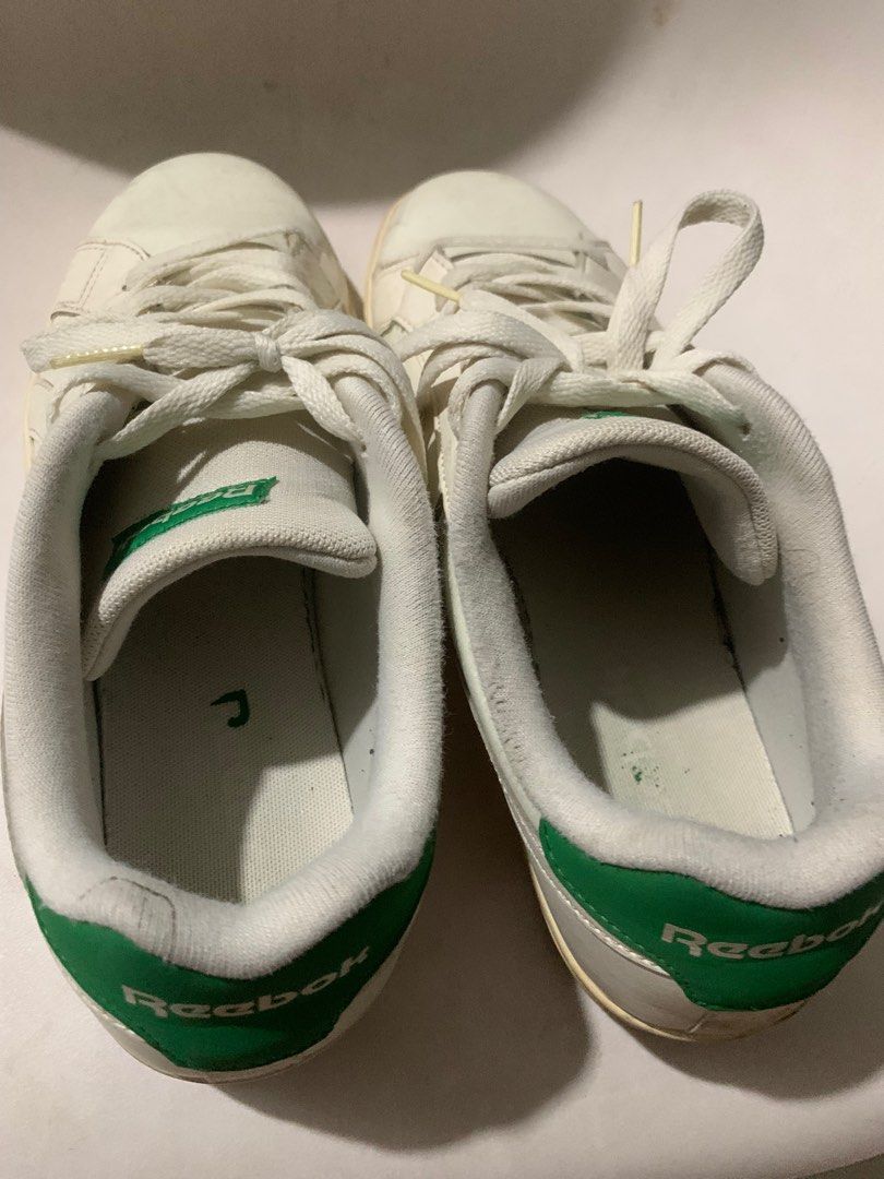 Reebok shoes / sepatu reebok warna putih, Fesyen Pria, Sepatu ...