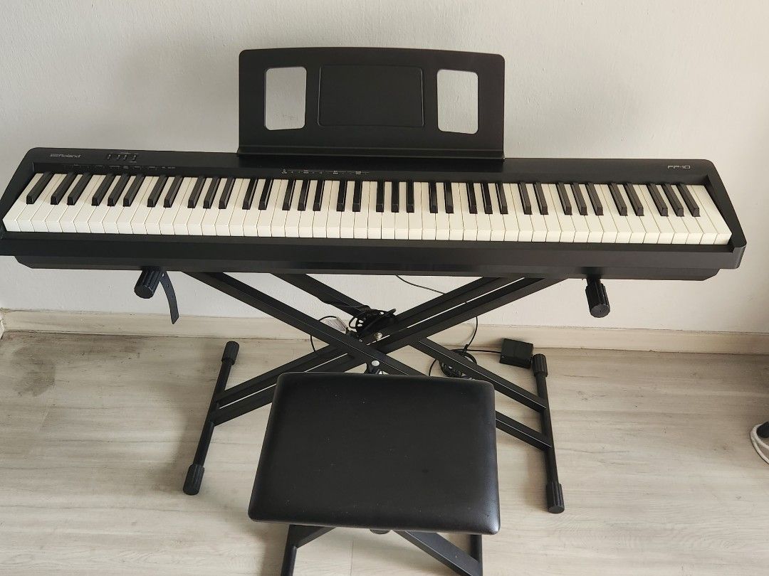Roland FP10 Digital Piano, Hobbies & Toys, Music & Media, Musical ...