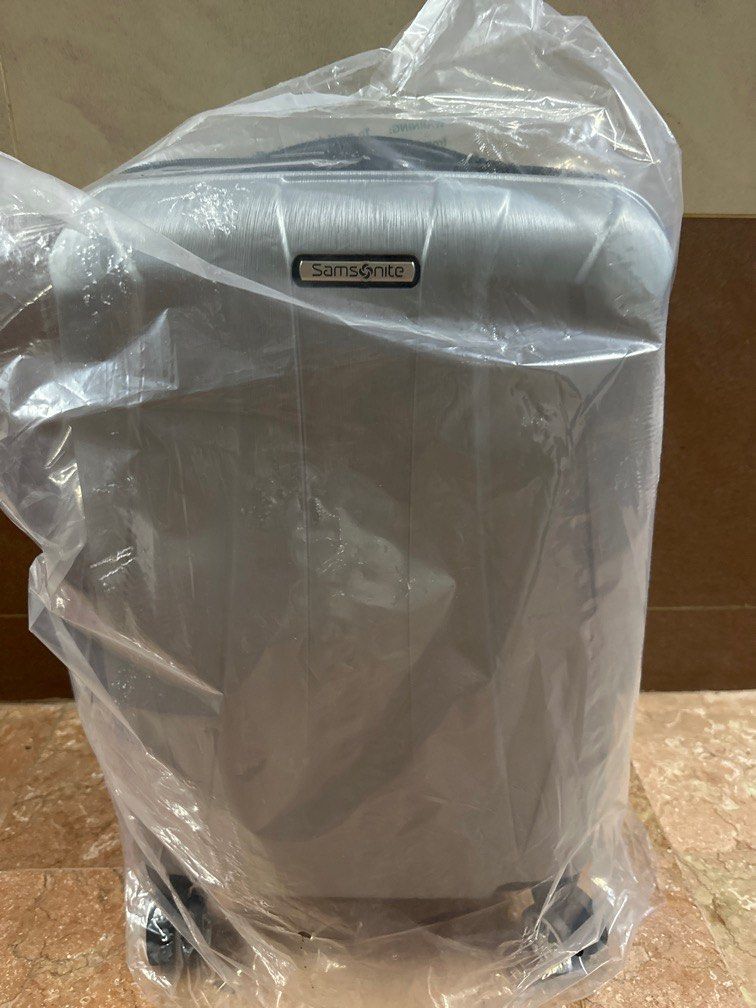 Samsonite cabin 20 inch luggage 55/20, Hobbies & Toys, Travel, Luggage ...