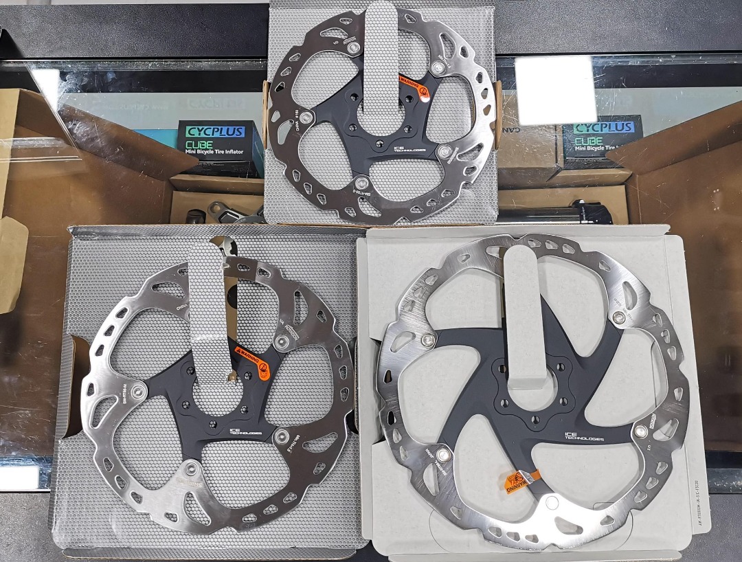 Shimano Deore XT S Ice-Tech 6 Bolt Rotor 203mm SM-RT86, Sports ...