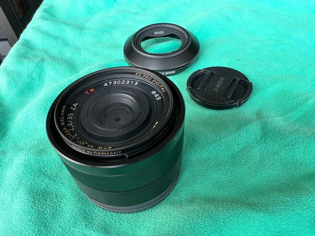 Sony SEL35F28Z Sonnar T* FE 35mm F2.8 ZA, Photography, Lens & Kits on ...