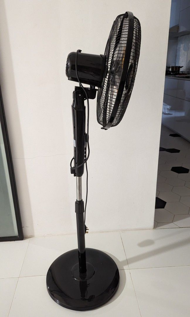 Stand fan in black, Furniture & Home Living, Lighting & Fans, Fans on ...