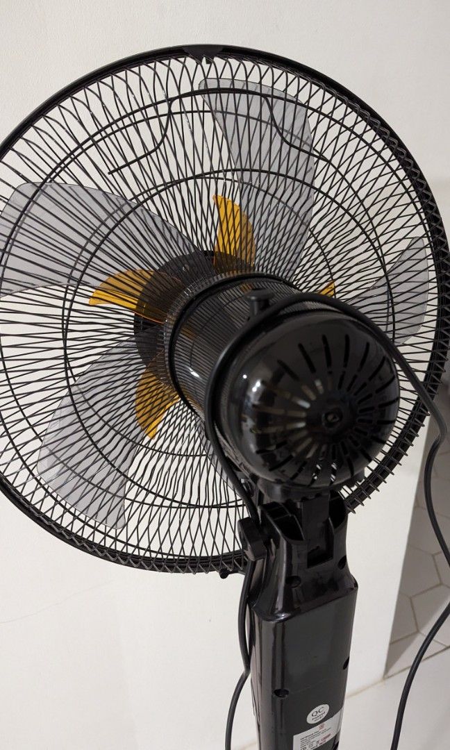 Stand fan in black, Furniture & Home Living, Lighting & Fans, Fans on ...