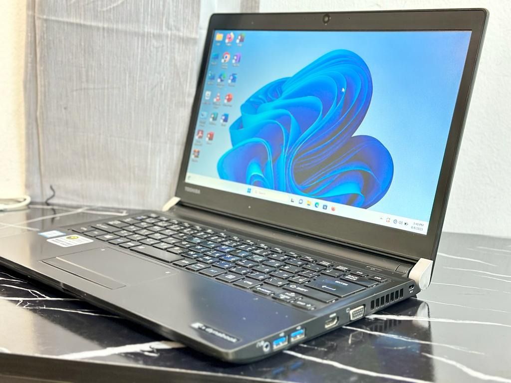 Toshiba 6th Gen i5 SSD Laptop - 8GB RAM - 128GB SSD - Windows 11 - Free ...