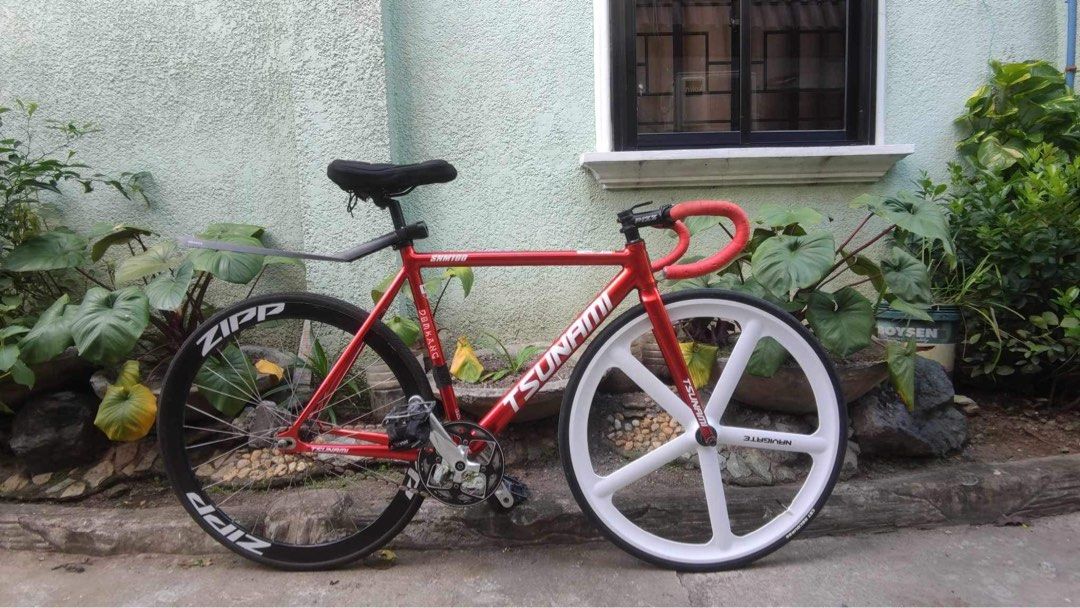 TSUNAMI SNM100 Red (Limited Edition), Sports Equipment, Bicycles ...