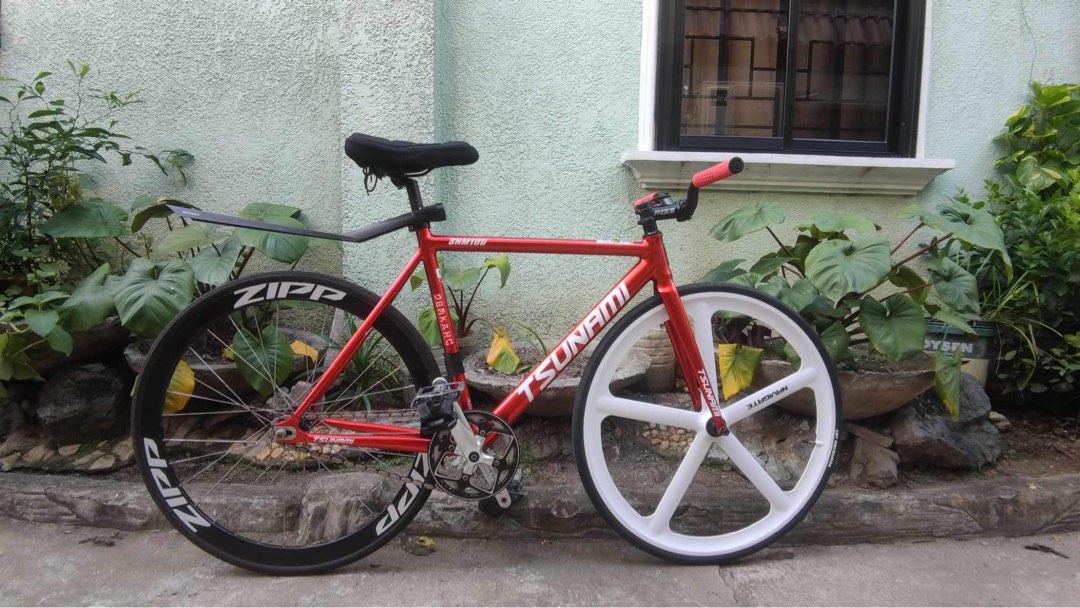 TSUNAMI SNM100 Red (Limited Edition), Sports Equipment, Bicycles ...