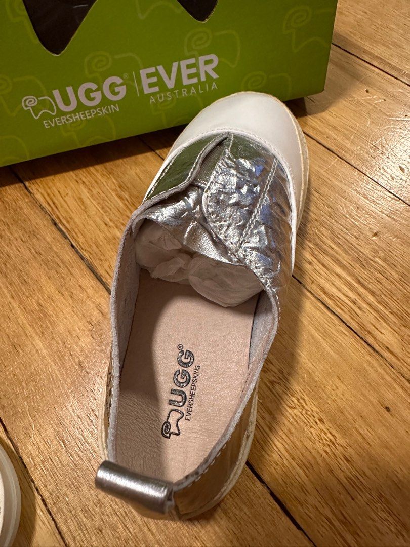 UGG ever sheepskin, Babies & Kids, Babies & Kids Fashion on Carousell