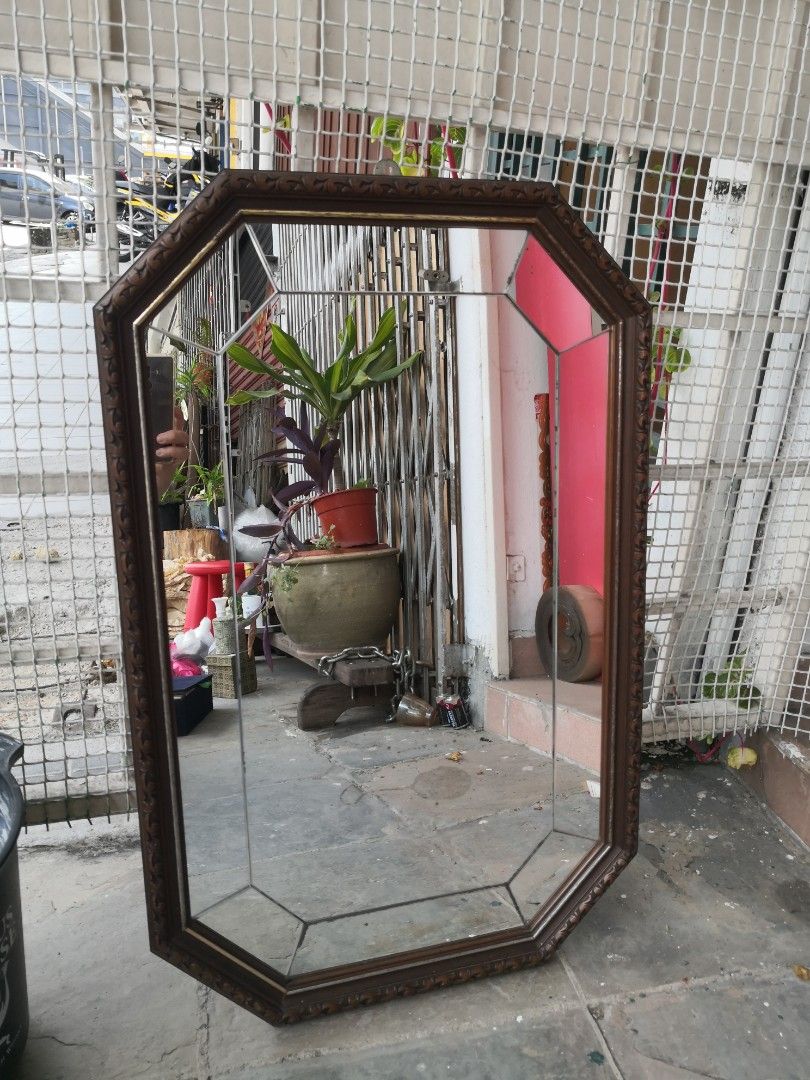 Vintage Cut Glass Mirror Furniture And Home Living Home Decor Mirrors