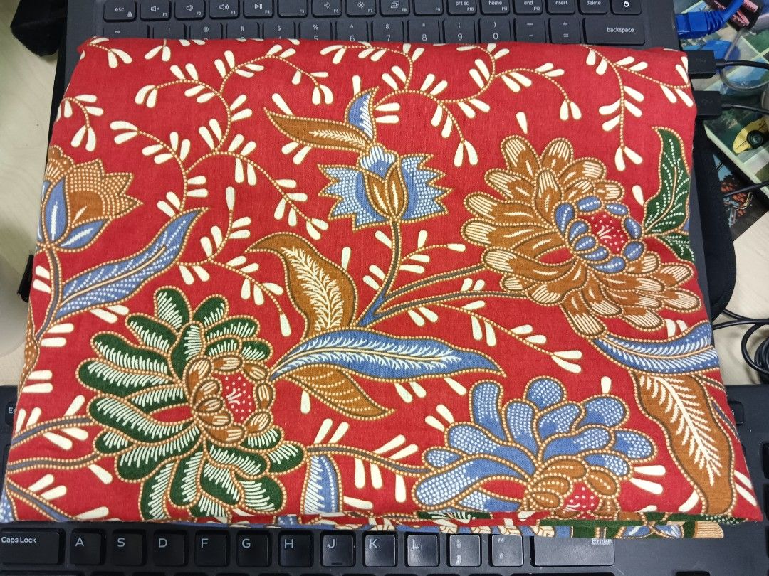 Vintage Kain batik sarung lama naturrle design antik classic, Women's ...