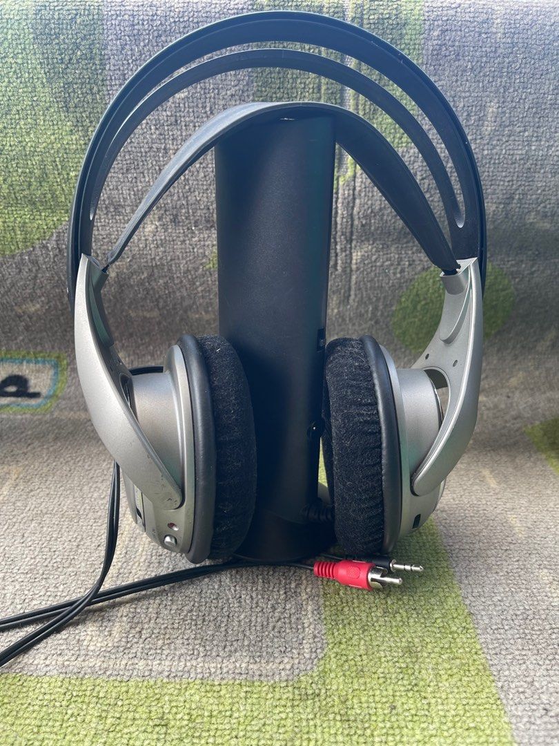 Vintage Panasonic Wireless Transmitter Headphones, Audio, Headphones ...