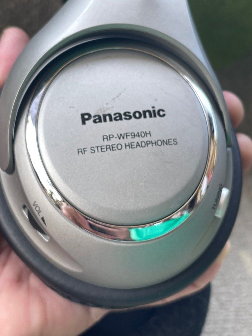 Vintage Panasonic Wireless Transmitter Headphones, Audio, Headphones ...