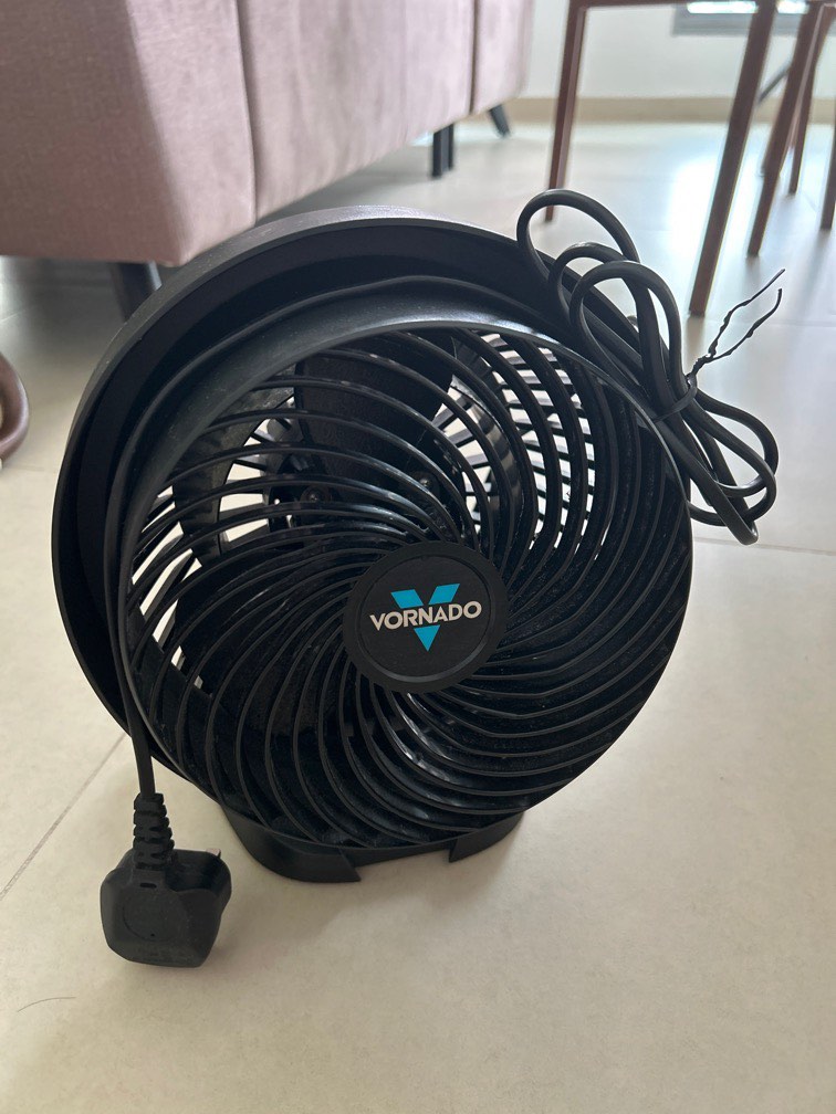 Vornado fan, Furniture & Home Living, Lighting & Fans, Fans on Carousell