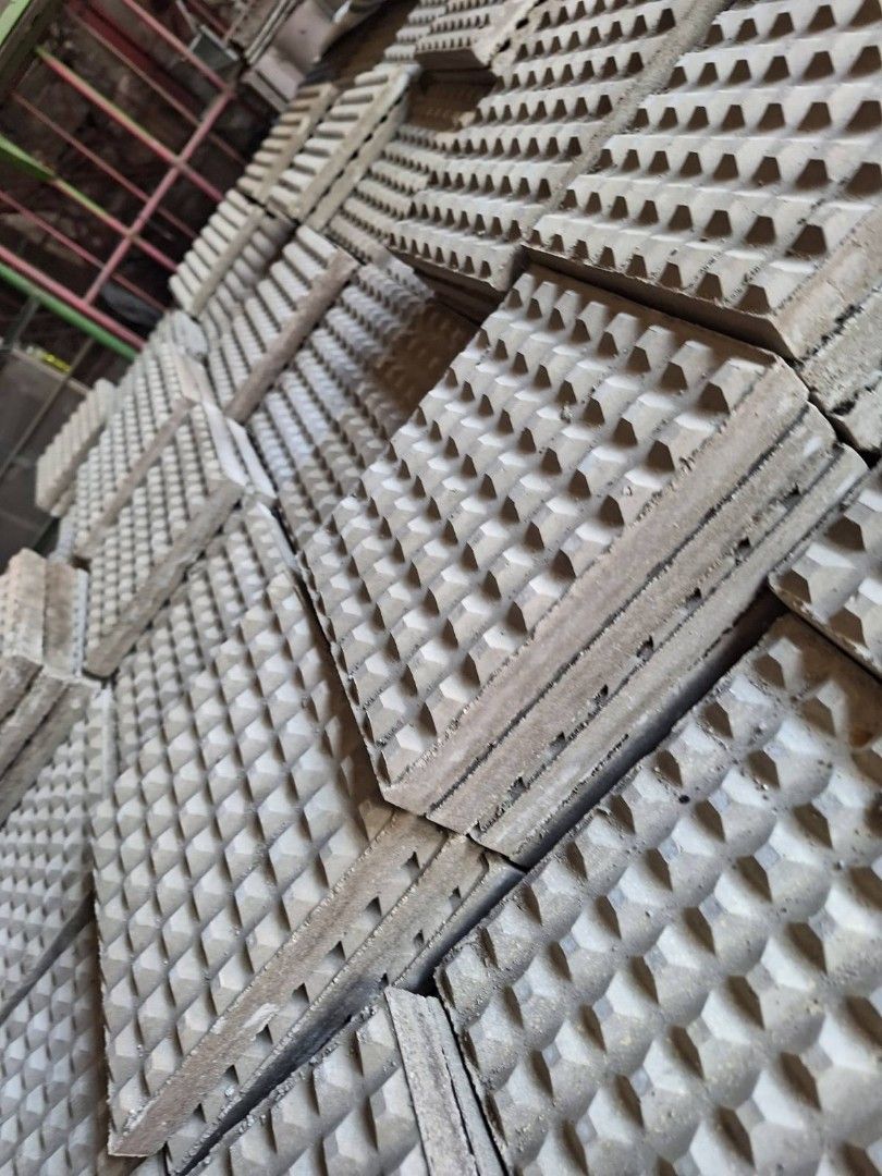 WAFFLE TILES GRAY on Carousell