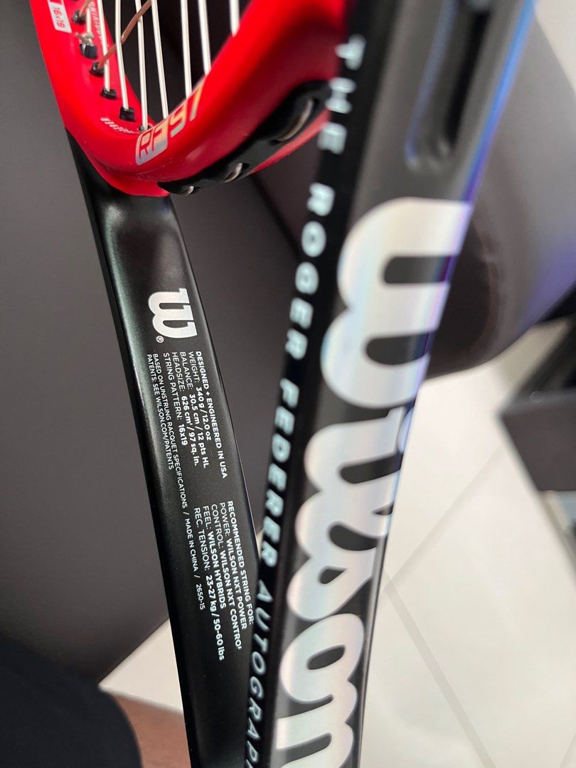 Wilson Pro Staff RF Autograph - classic, Sports Equipment, Sports ...