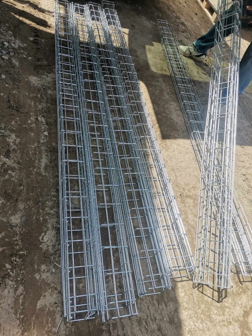 WIREMESH CABLE TRAY, Commercial & Industrial, Construction & Building ...