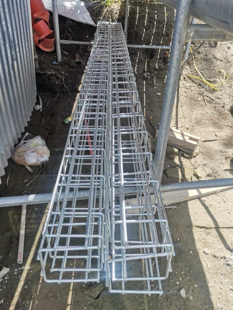 WIREMESH CABLE TRAY, Commercial & Industrial, Construction & Building ...