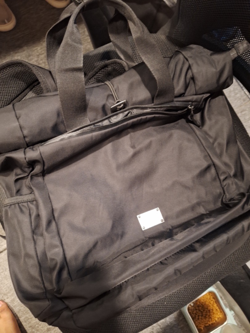 World Balance Backpack, Men's Fashion, Bags, Backpacks on Carousell