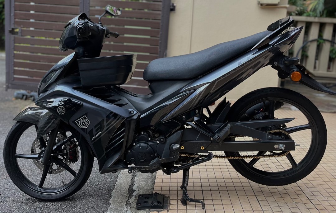 Yamaha Lc 135 v5 2019, Motorbikes on Carousell