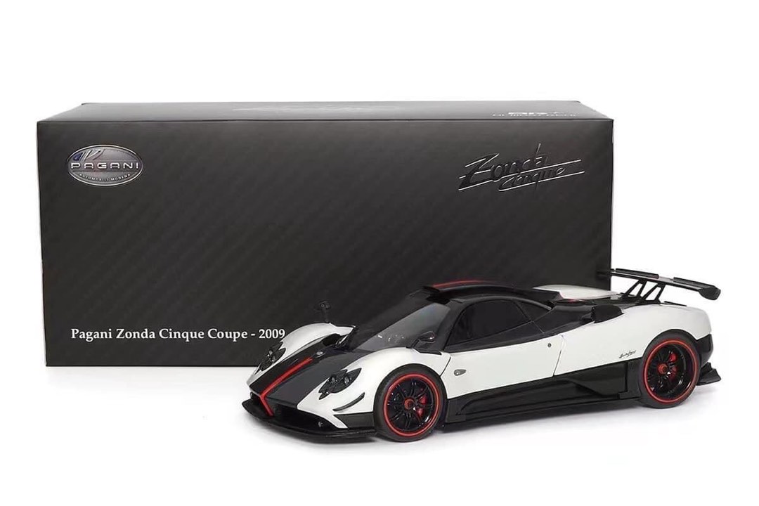 1/18 Almost Real Pagani Zonda Cinque Coupe (full opening diecast ...