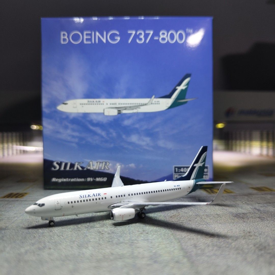 1:400 Phoenix SilkAir Boeing 737-800, Hobbies & Toys, Memorabilia ...