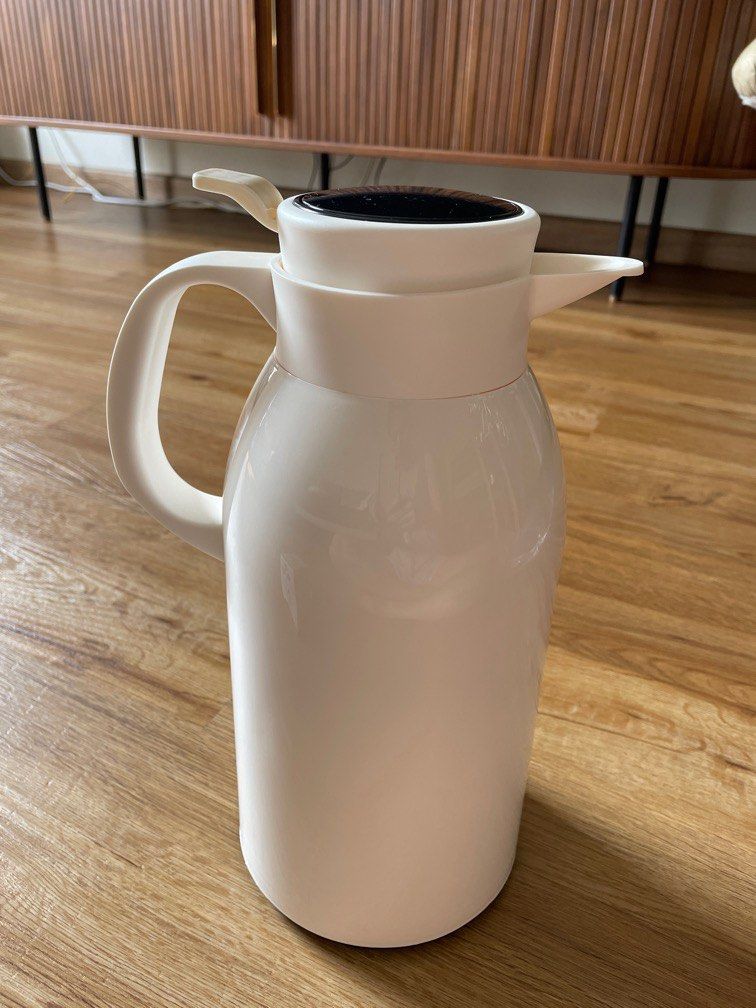 1.6L Thermal Flask with Temperature Display, TV & Home Appliances ...