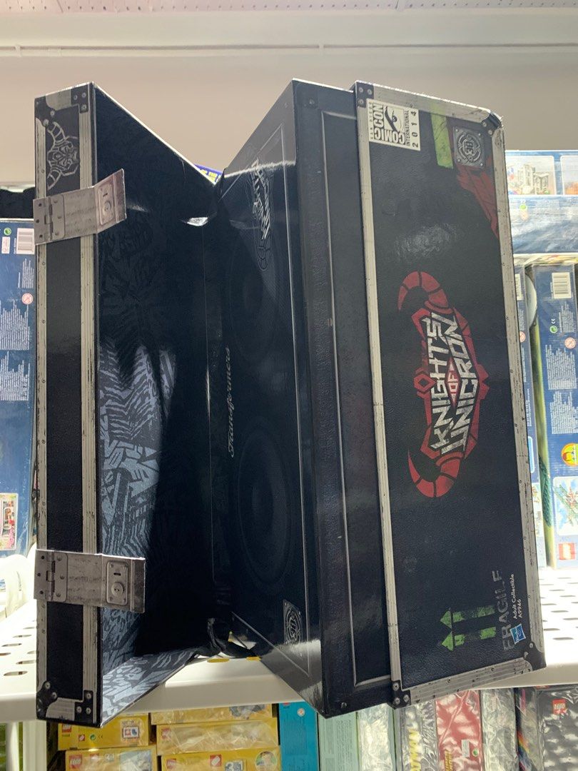 1 Transformers Generations Legacy kingdom cybertron fortress metroplex ...