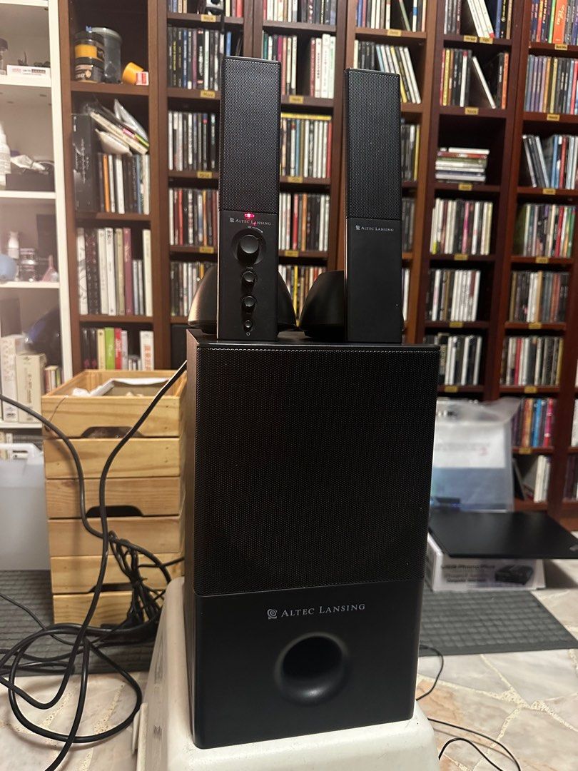 Altec Lansing speaker and woofer, Audio, Soundbars, Speakers ...