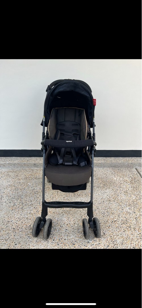 Aprica Stroller, Babies & Kids, Going Out, Strollers on Carousell