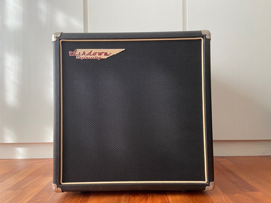 Ashdown Engineering Perfect 10 30W, Hobbies & Toys, Music & Media ...