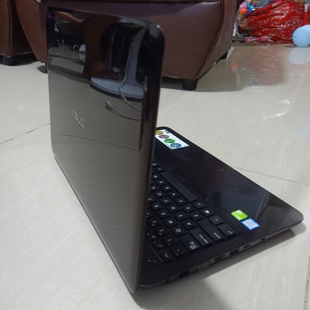 Asus X556 Laptop, Core i7-7th gen, 8gb ram 128gb ssd 1000gb hdd ...