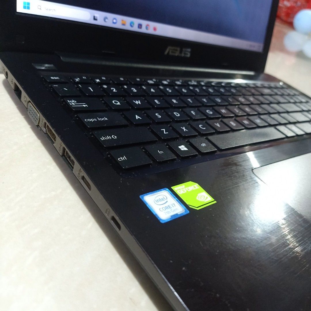 Asus X556 Laptop, Core i7-7th gen, 8gb ram 128gb ssd 1000gb hdd ...