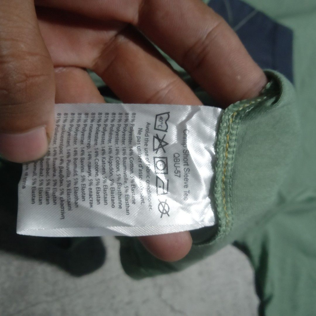 baju kaos outdoor hiking gunung Rab hijau bekas second branded preloved ...