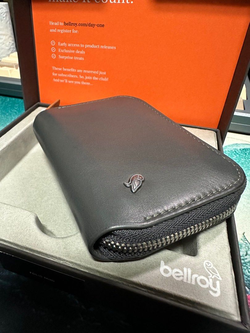 Bellroy Folio Mini - Charcoal Cobalt, Men's Fashion, Watches ...