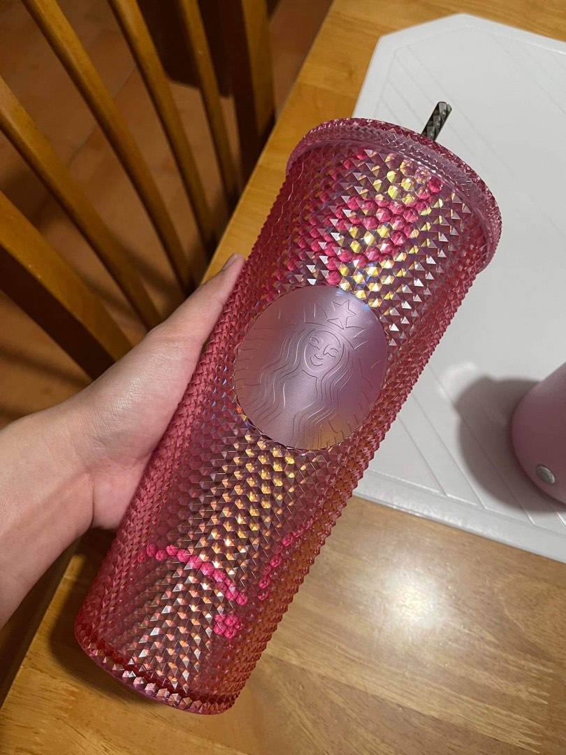 Blackpink x Starbucks Pink Doodle Cold cup Jisoo’s pick, Furniture ...