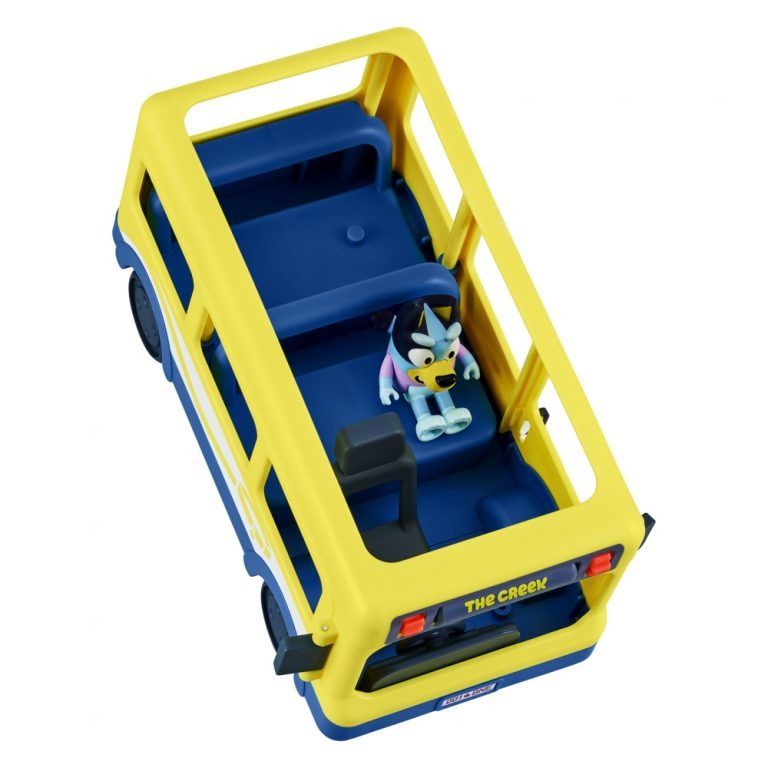 Bluey's Bus Play Set with Bluey and Bingo Figures, Hobbies & Toys, Toys ...