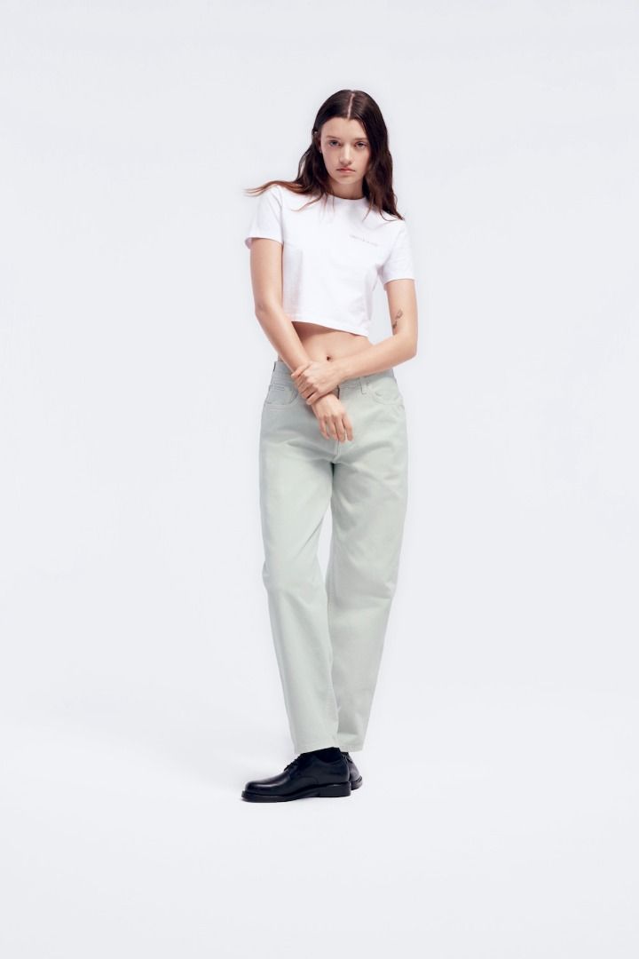 Calvin Klein Jennie Capsule Collection 90s Inspired Pants, Fesyen ...