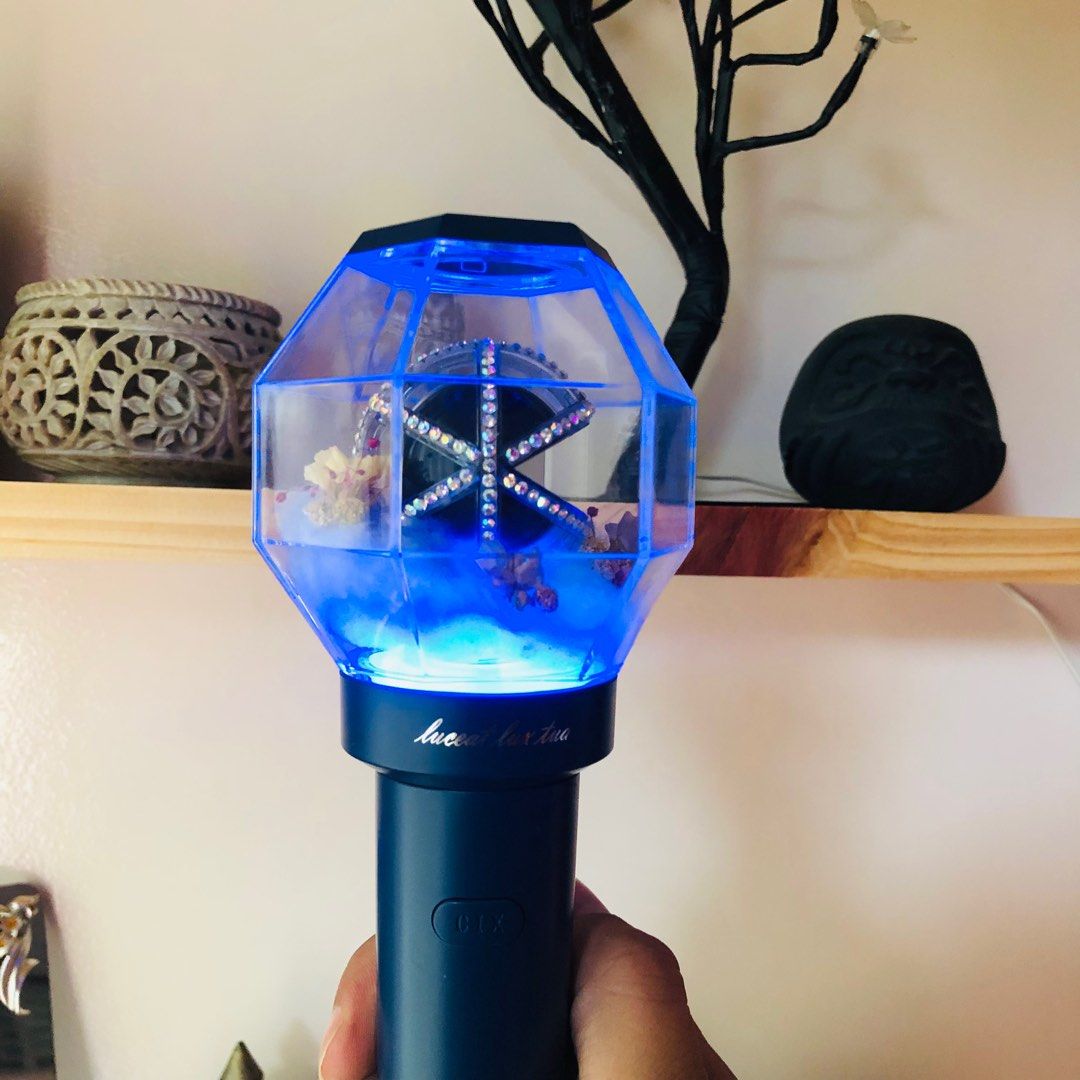 CIX Official Light Stick, Hobbies & Toys, Memorabilia & Collectibles, K ...
