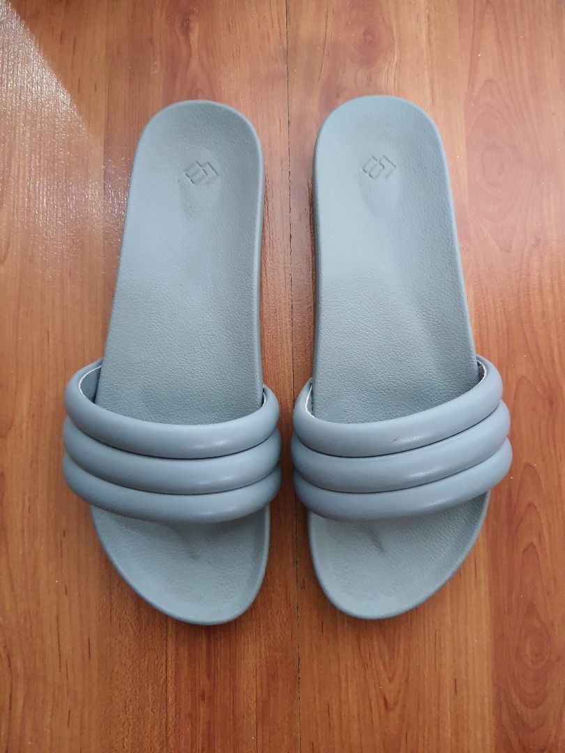 Cloud Bliss Cumu Cloud, Women's Fashion, Footwear, Sandals on Carousell