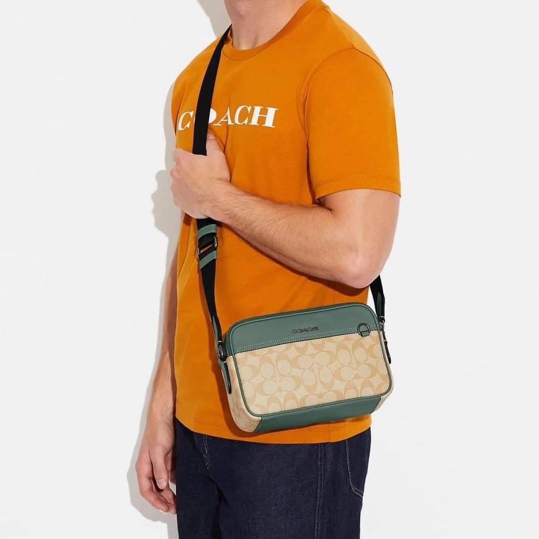 Coach Graham Crossbody in colorblock signature canvas, Luxury, Bags ...