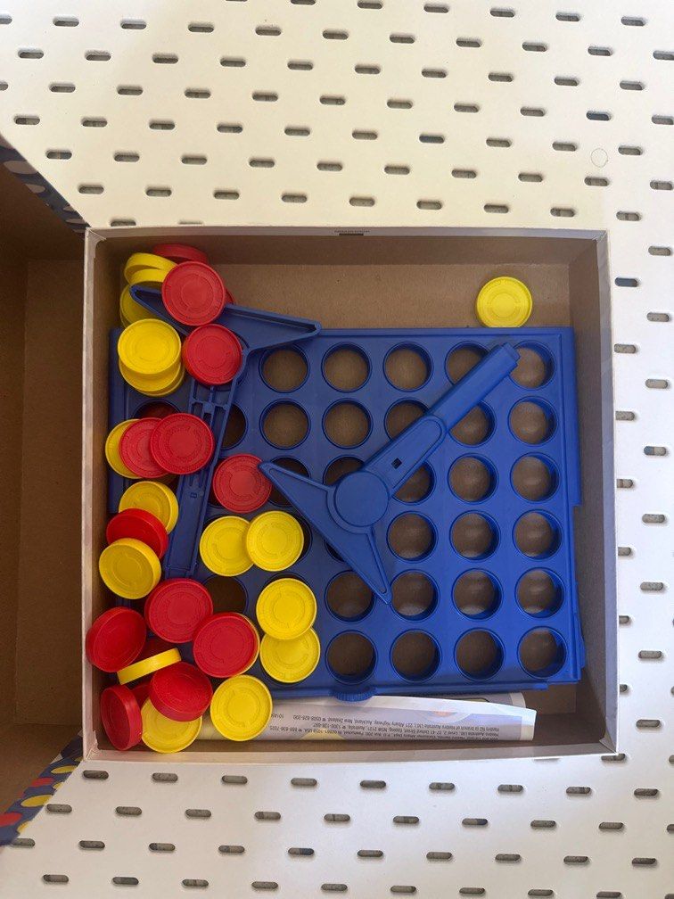 Connect 4 Board Game, Hobbies & Toys, Toys & Games on Carousell