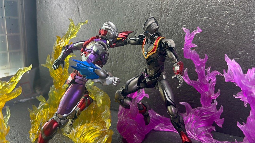 Custom painted Figure Rise Standard Ultraman suit Tiga& Ultraman suit ...