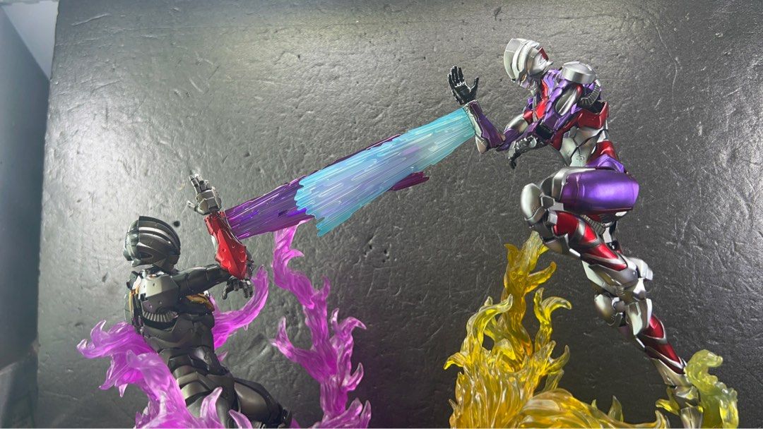 Custom painted Figure Rise Standard Ultraman suit Tiga& Ultraman suit ...