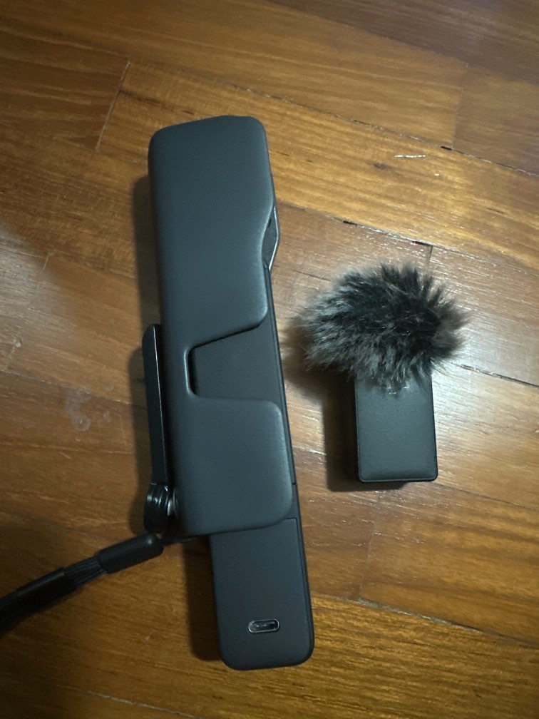 Dji Pocket 2 - creator combo, Photography, Video Cameras on Carousell